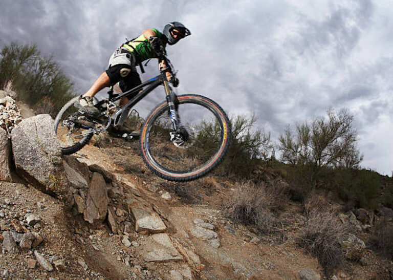 7 Best Techniques for Conquering Steep MTB Trails - Bike Trekker